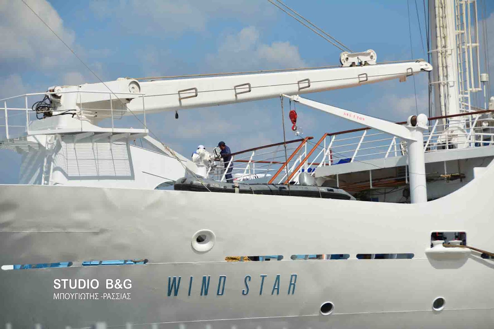 Φωτογραφία: ΤΟ ΤΕΤΡΑΚΑΤΑΡΤΟ ΙΣΤΙΟΦΟΡΟ WIND STAR ΣΤΟ ΝΑΥΠΛΙΟ.