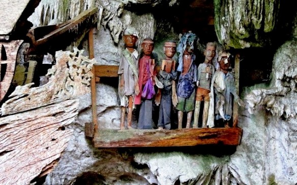 Barana23: 10 CIRI KHAS YANG DIMILIKI SUKU TORAJA YANG TERLETAK DI DI ...