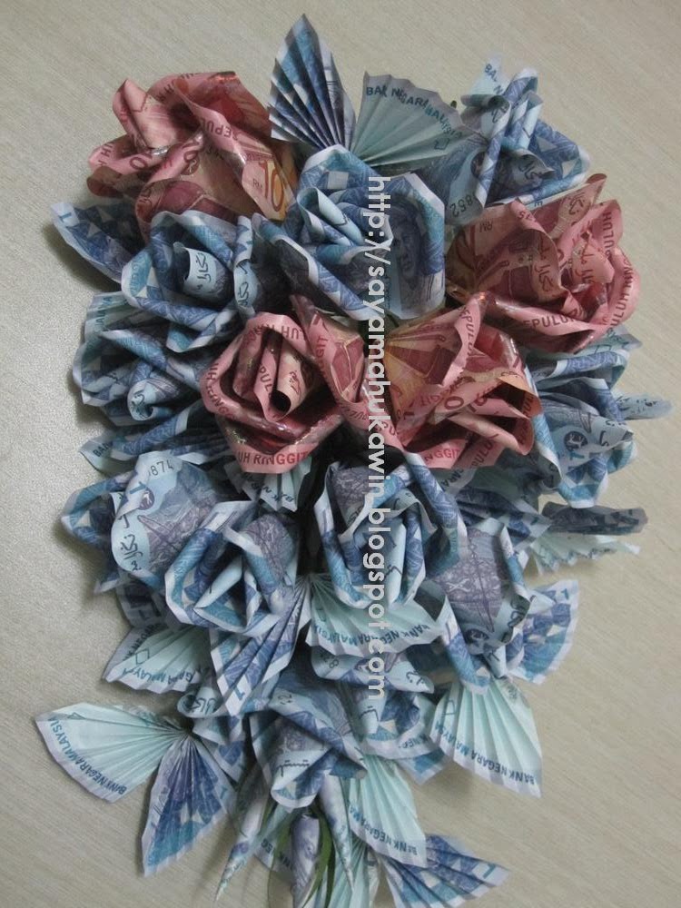 origami bunga guna duit... =) | Bila jemariku menari
