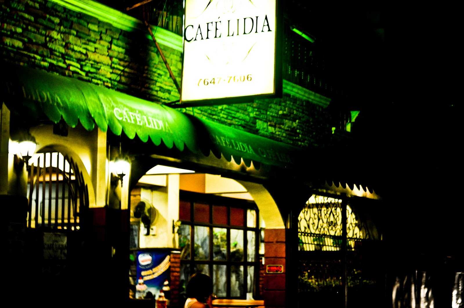 CV Project: Café Lidia