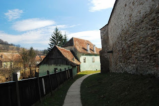 undeva la mijloc: Biserica fortificată din Biertan - Bierthalm ...