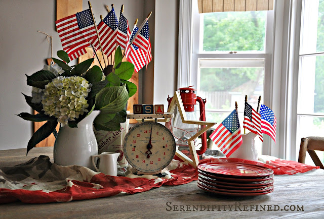 Yankee Doodle Dandy Table Decor!