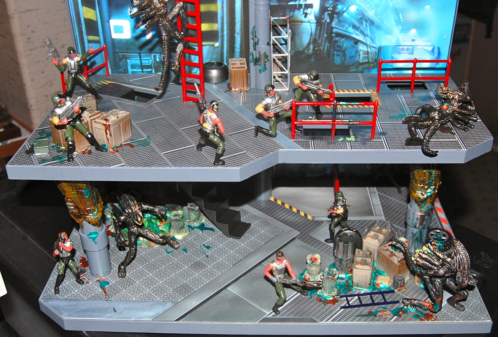 RetributionAngel: Aliens vs Marines - Deluxe Playset - Alien set from NECA