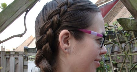 Miriam's Vlecht Lessen: Opvlechten (Dutch braid)
