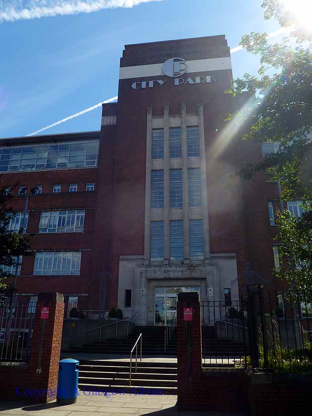 A Glasgow Album: Welcome to Glasgow 5: Alexandra Parade to Barlinnie