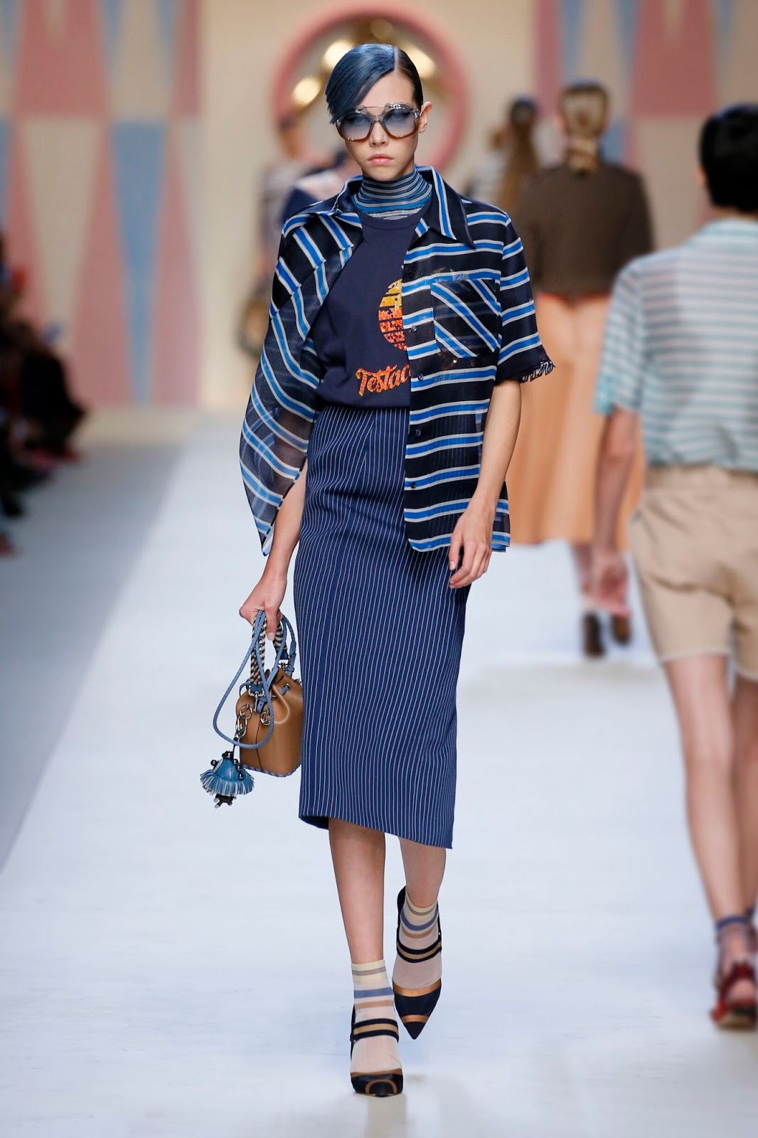 Fendi Spring/Summer 2018 Collection : On the Runway.....Watch Video ...