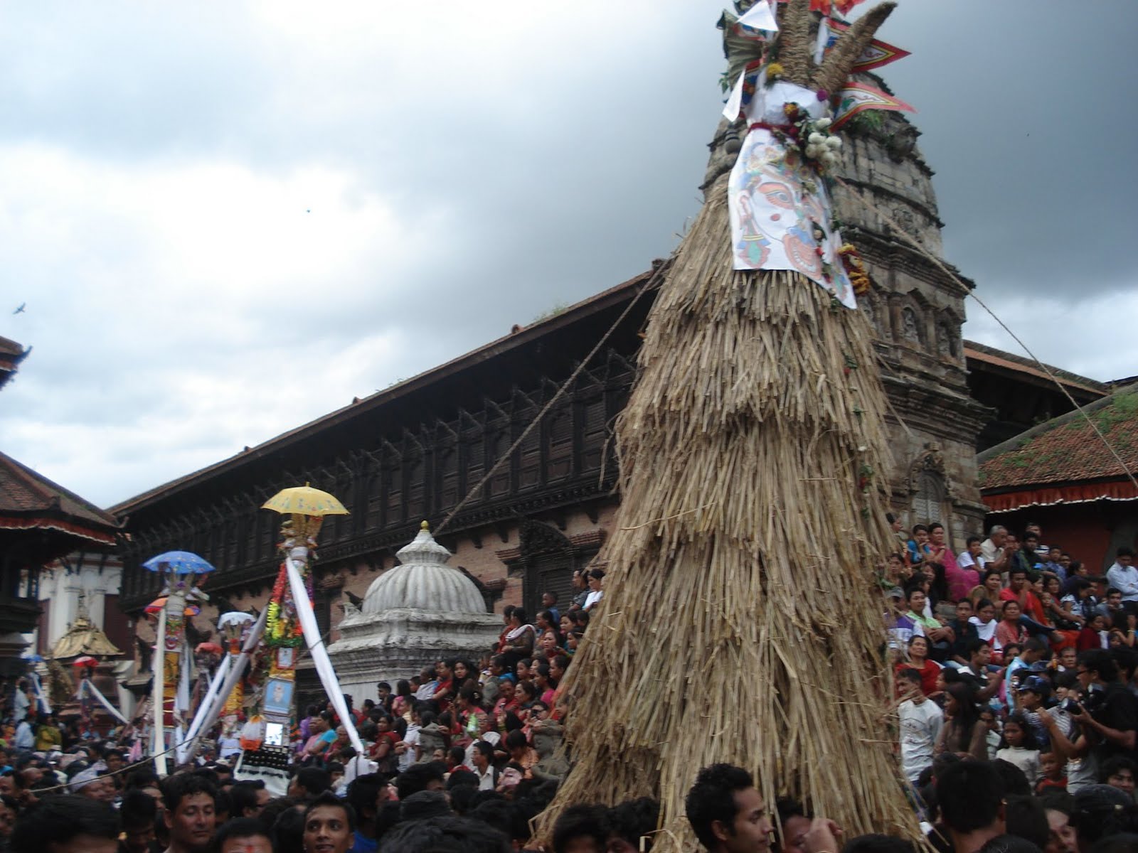 Razeno blogas Esperante...: Festivalo de Gaiĝatra aŭ Saparu okazis en ...