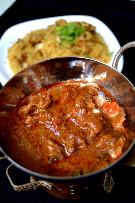 Vaniensamayalarai: Andhra Tomato Mutton Curry