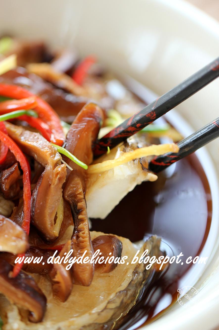 dailydelicious thai: Happy Cooking with LG SolarDOM: ปลาหิมะนึ่งซีอิ้ว