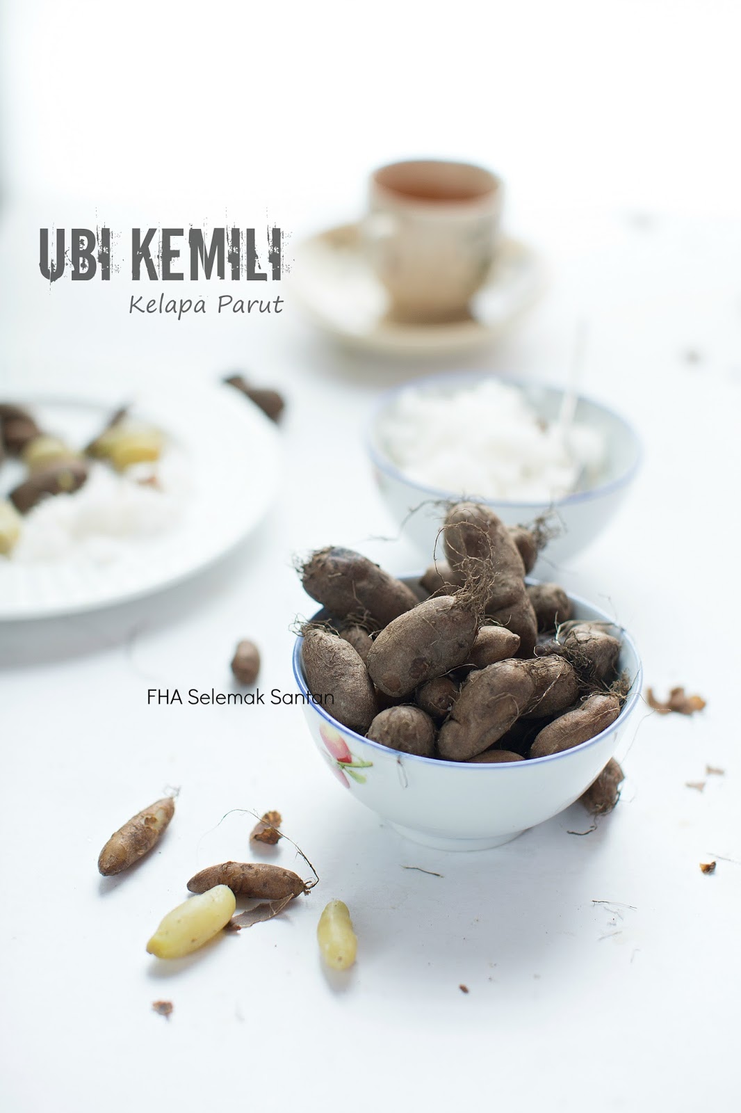 UBI KEMILI KELAPA PARUT ... sedap makan dengan kopi O panas !!! - FHA ...