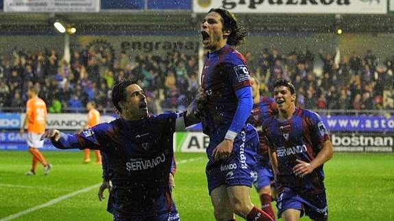 El Eibar hace historia y sube a Primera