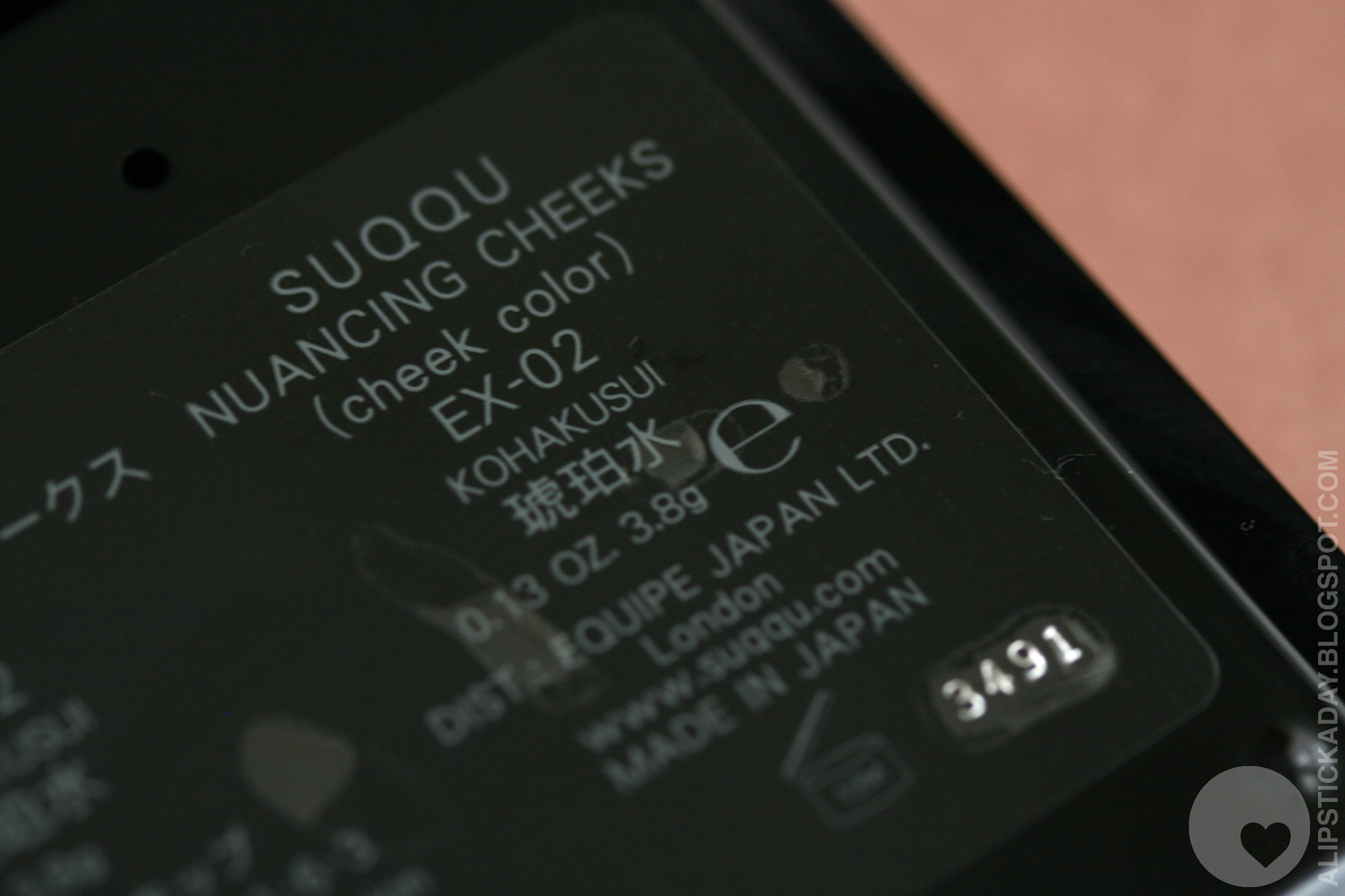 A LIPSTICK A DAY | Suqqu Nuancing Cheeks EX-02 Kohakusui Blush Spring 2012