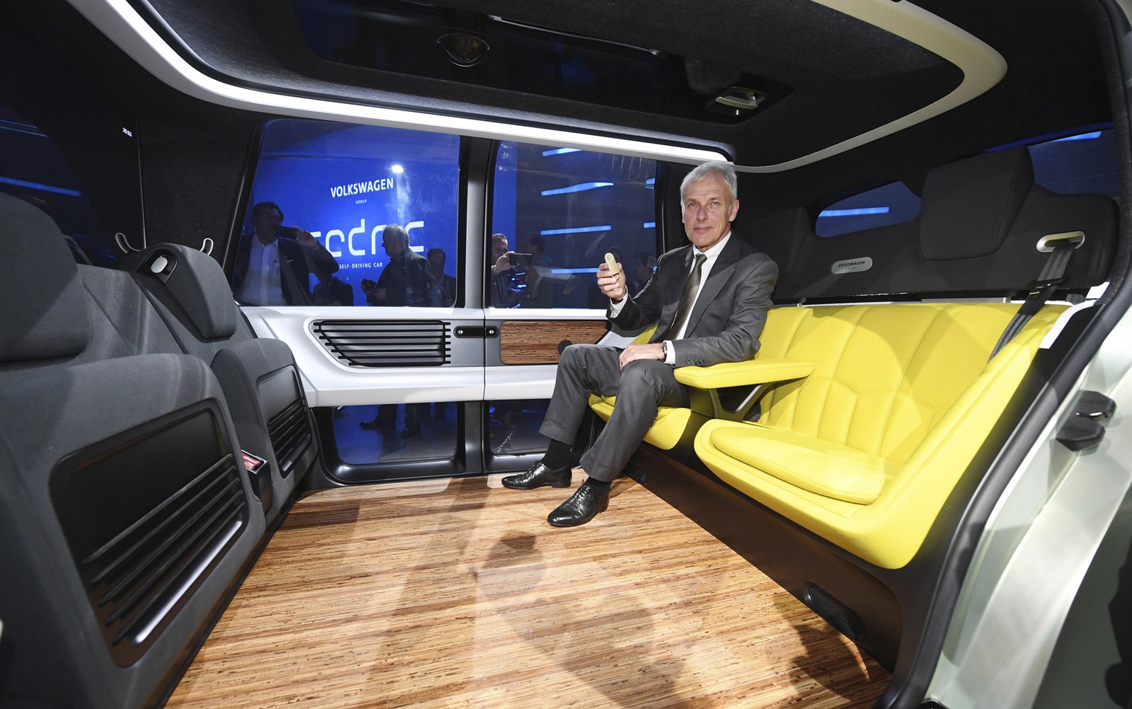 Carros Fantásticos: Volkswagen apresenta Sedric, 1º conceito totalmente ...