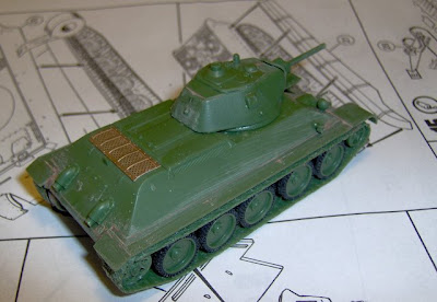 Gulumik Military Models: T-34/76 (1940) with L11 gun 1/72 UM