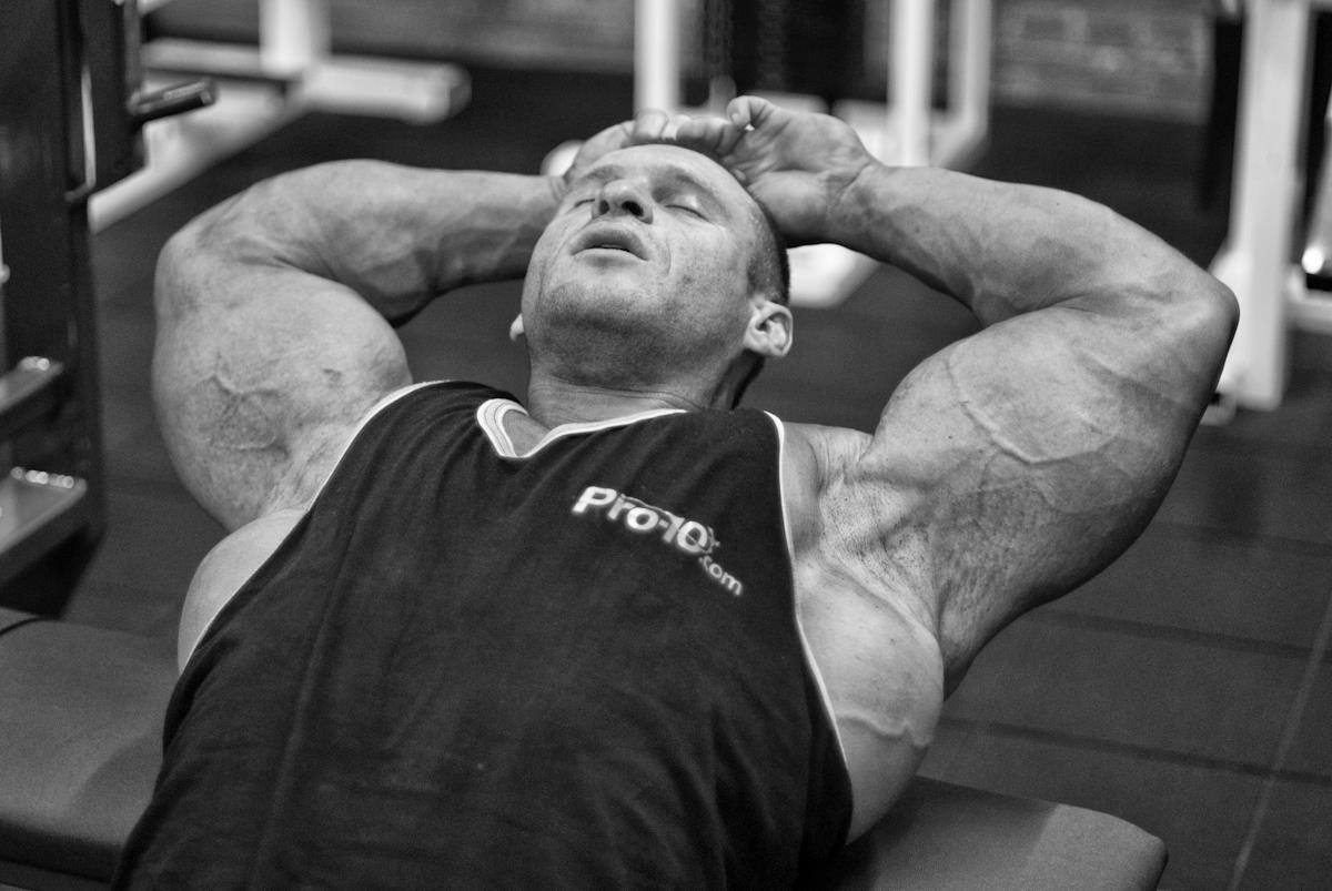 Muscle Lover: Slovakian bodybuilder Lukas Gabris