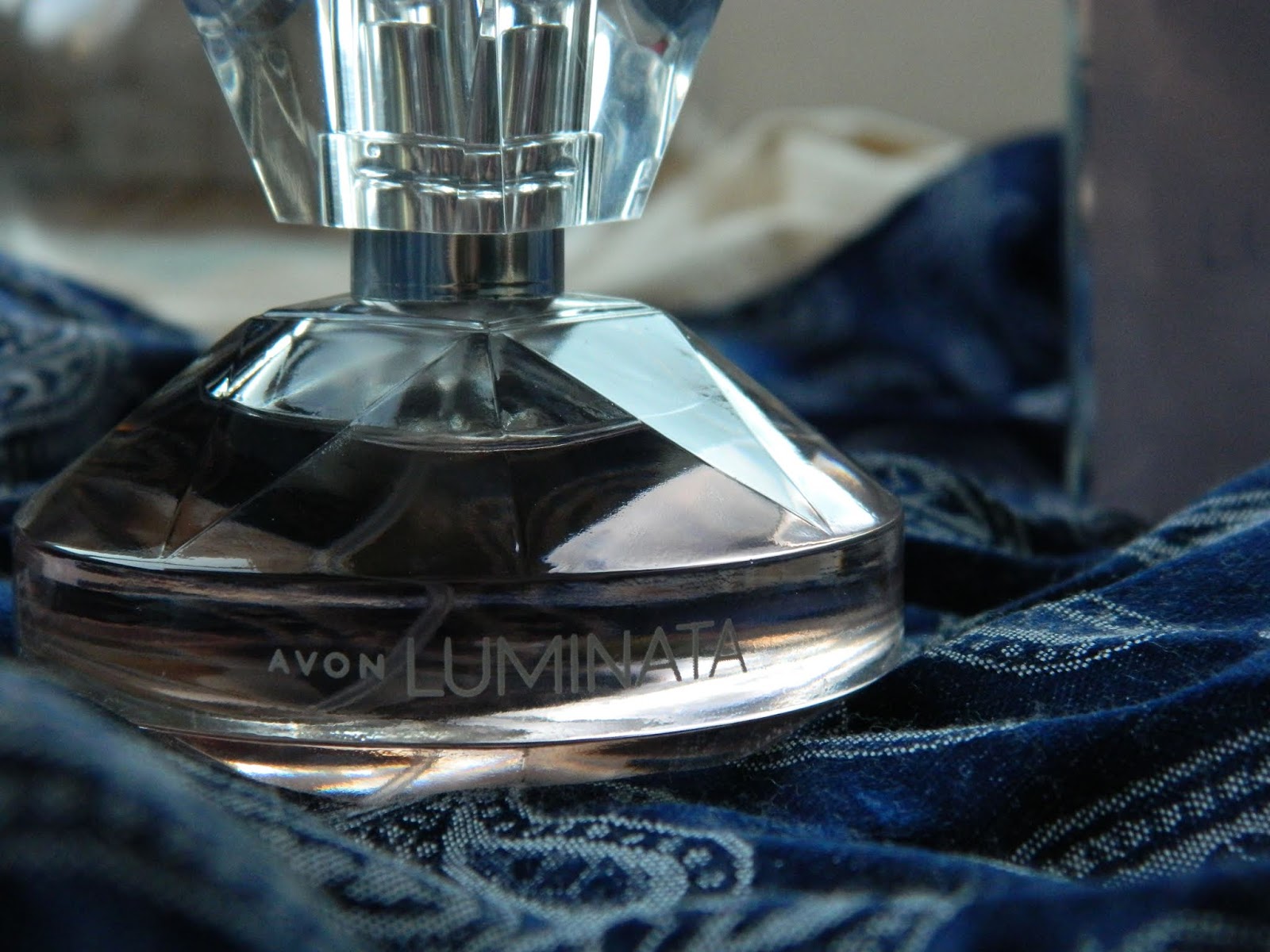 Avon Luminata - Purple Spark