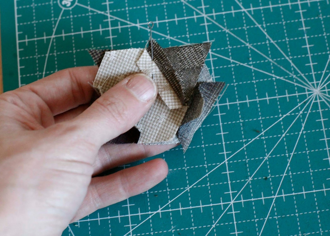 Cosmetic Bag Japanese Patchwork Tutorial. ~ DIY Tutorial Ideas!