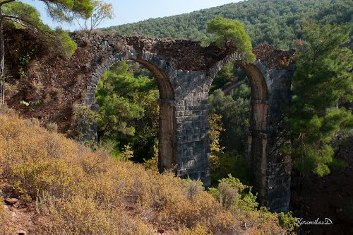 Κεραμιδόγατος ο μαντουμανταδόρος: ΤΟ ΡΩΜΑΙΚΟ ΥΔΡΑΓΩΓΕΙΟ-(ΤΟ ΥΔΡΑΓΩΓΕΙΟ ...