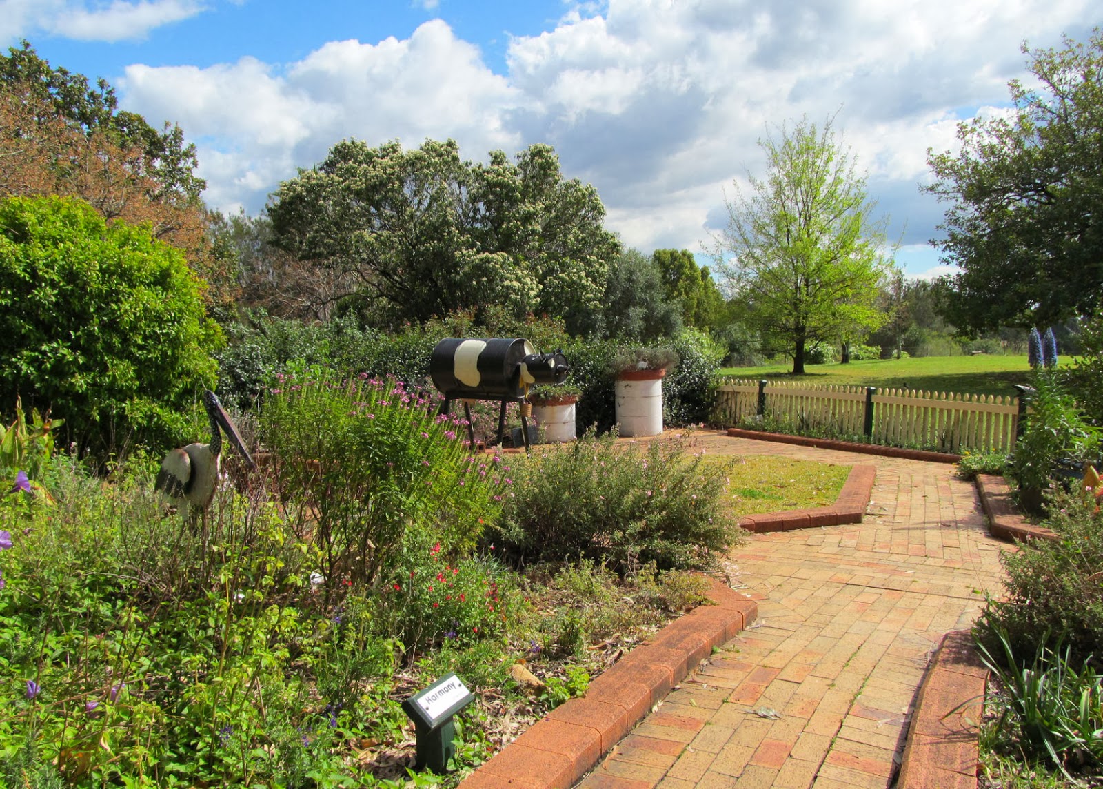 Mamre House | Our Walks