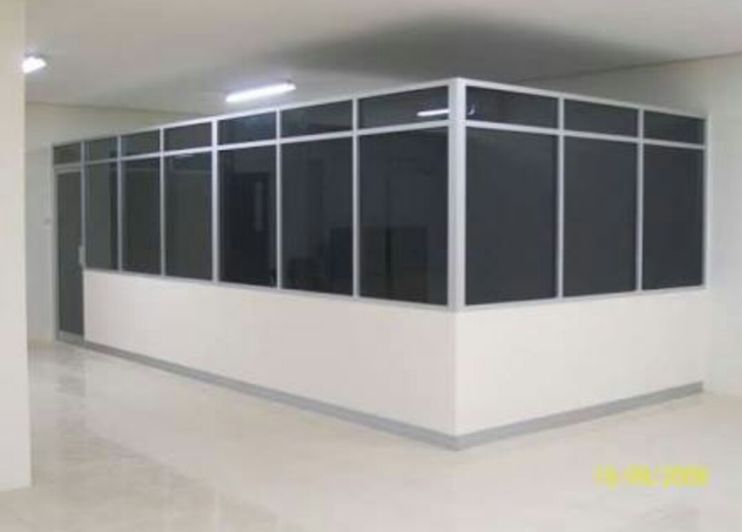 PARTISI SEKAT ALUMINIUM KACA YOGYAKARTA | KUSEN ALUMINIUM KACA PARTISI ...