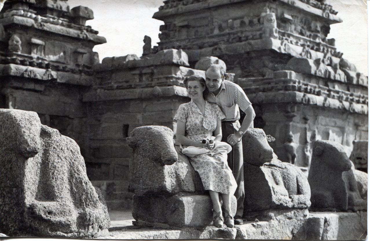 INDIAN INFLUENCES: Mahabalipuram - Seven Pagodas