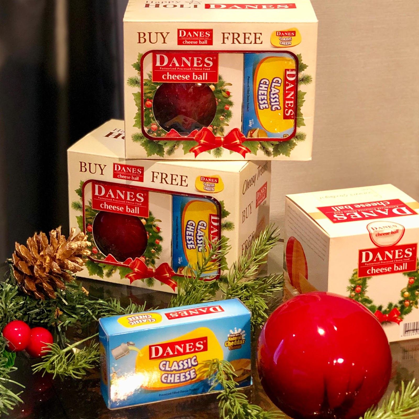 WE CELEBRATED A NEW AND FUN CHRISTMAS TRADITIONS WITH DANES CHEESE BALL ...