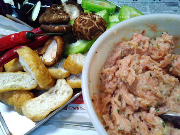 Elinluv's Tidbits Corner: Hakka Yong Taufoo With Tauchu Sauce