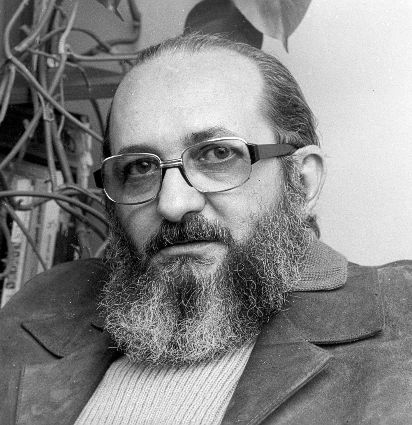 [-_INTERVALOS DE UN SEGUNDO_-]: Homenaje a: PAULO FREIRE.