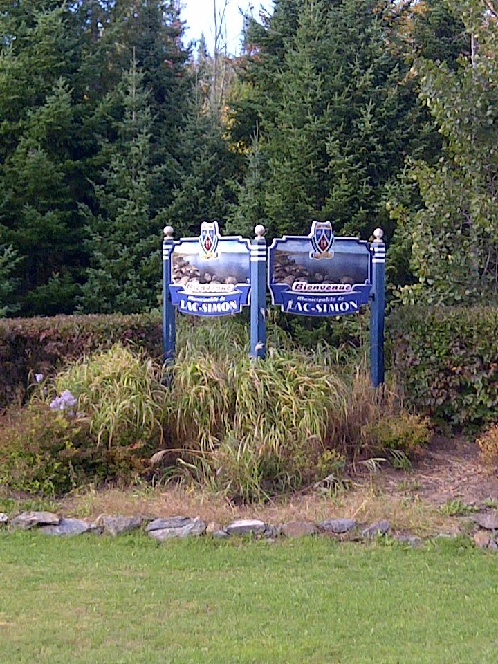 Lac Simon "One Lake - One Chance": Nouveau Panneau "Bienvenue au Lac Simon"
