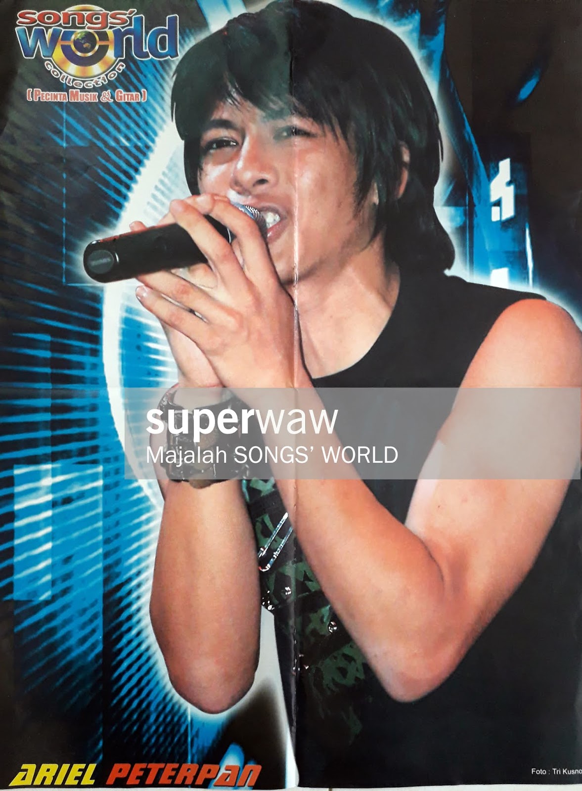 BIG POSTER ARIEL 2004