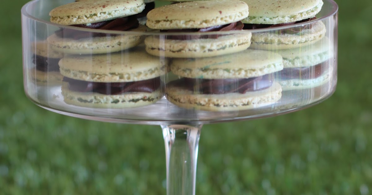 Tea, Cake & Create: (Flat) Macarons