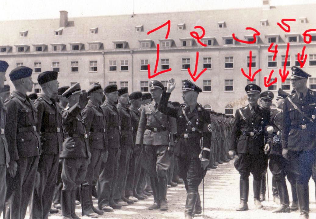 NAZI JERMAN: Album Foto Heinrich Himmler Bersama Allgemeine-SS (1933-1939)