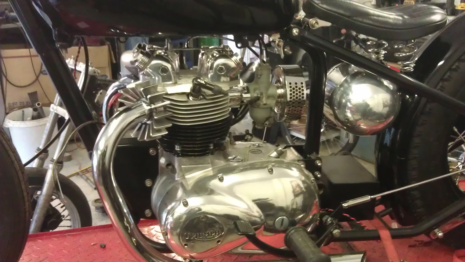 down and out cafe racers: triumph 500 for sale . my mates trump is for ...