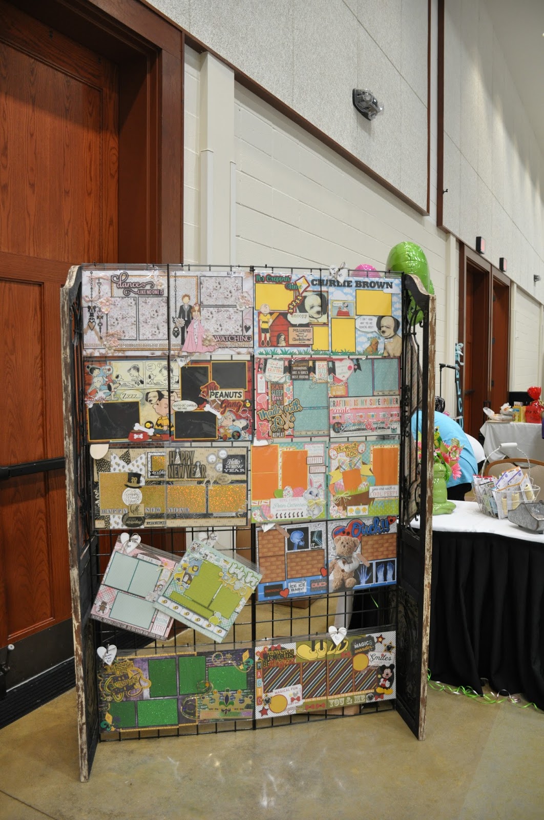 Wendy's World of Scrapbooking: 2 Crafty Chicks Event