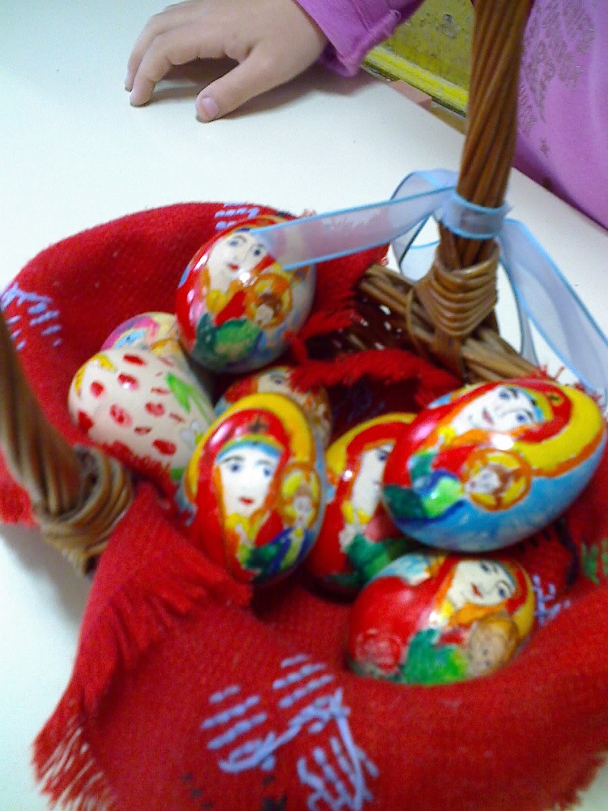 MODELE de OUA de PASTE :: Fise de lucru - gradinita si scoala