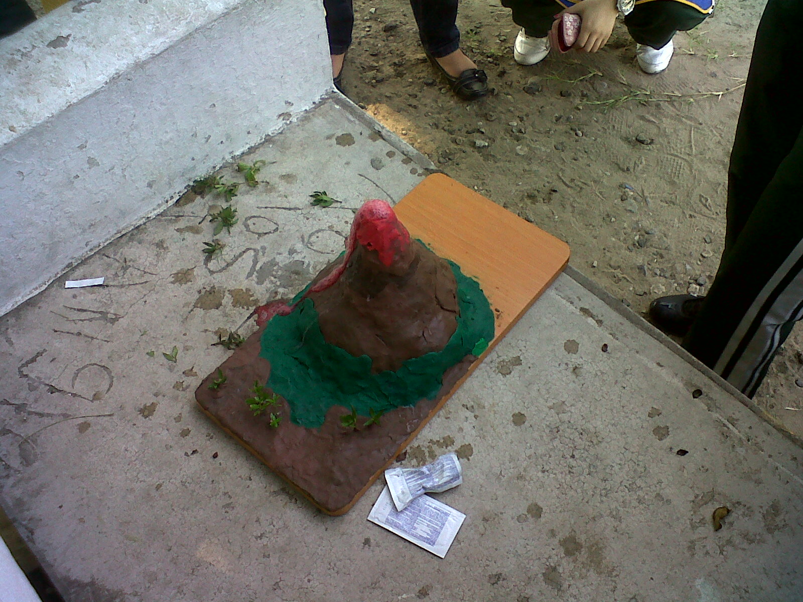 MundO GeográficO: ¿Cómo hacer un volcán?