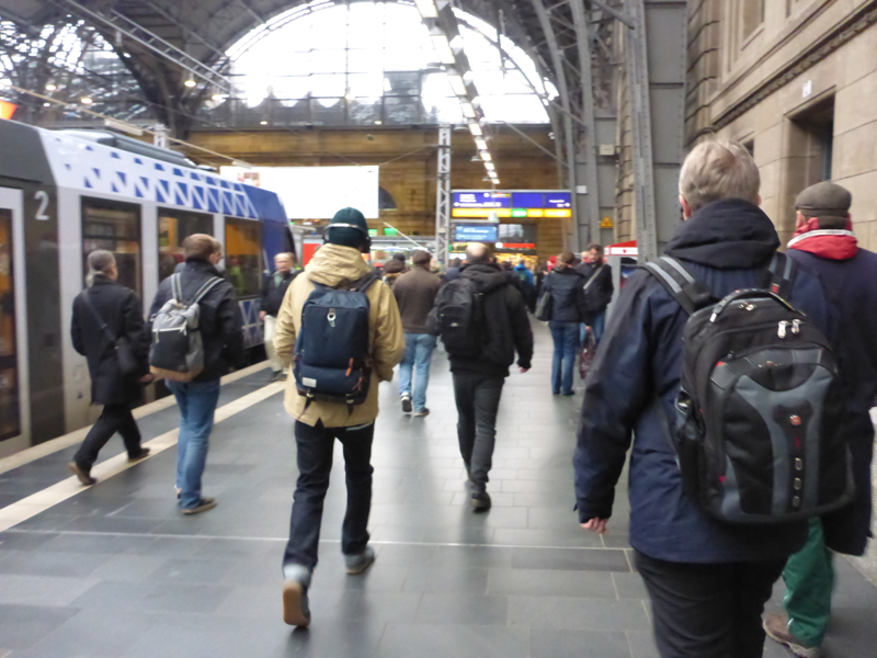 Dolmetscher-Berlin: Ausstieg rechts