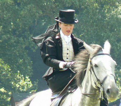 Grace Elliot - blog.: Did Anne Boleyn Ride Astride?