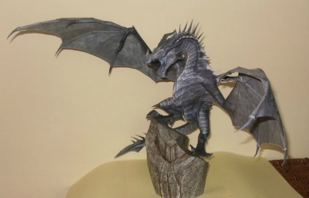 Skyrim Frost Dragon paper model