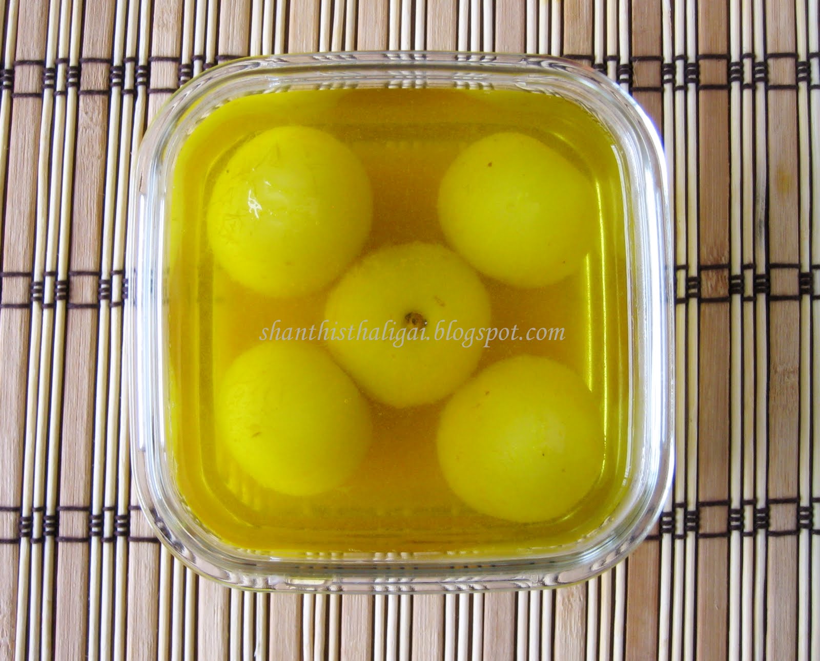 Shanthi Krishnakumar's cook book: NELLIKAI OORUGAI-TYPE 1/GOOSEBERRY ...