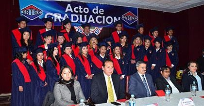 Catec graduó a 38 nuevos profesionales de distintas áreas | Institutos ...