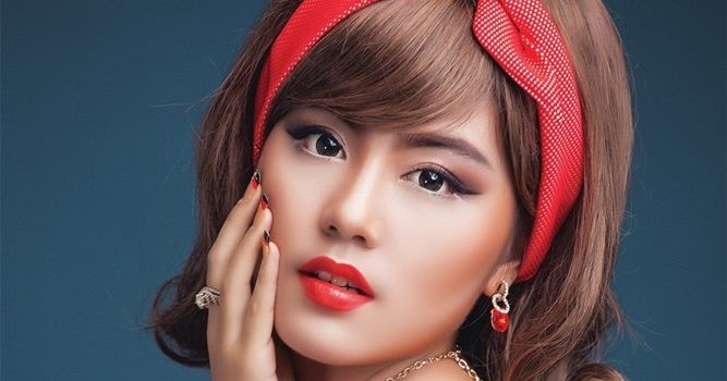 Soe Pyae Thazin Red and Black Outfit Dress Fashion Style in Life Style ...