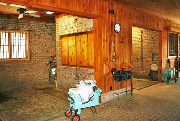 Horse Country Chic: Tack Rooms Extraordinaire