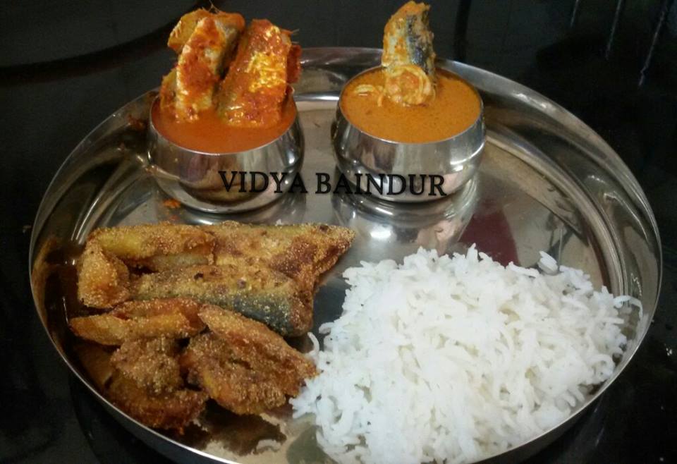 My Only Fish Thali....Pedve Fish red Curry , Prawns n Pedve Hinga ...