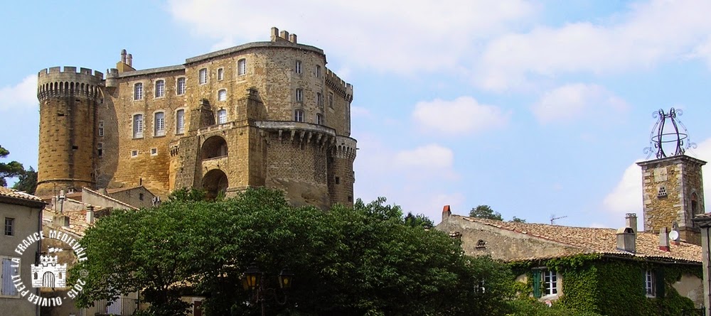 LA FRANCE MEDIEVALE: SUZE-LA-ROUSSE (26) - Château