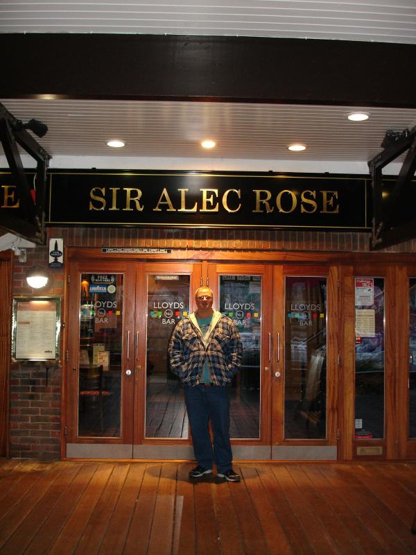 The Beer and Burger: The Sir Alec Rose - Port Solent