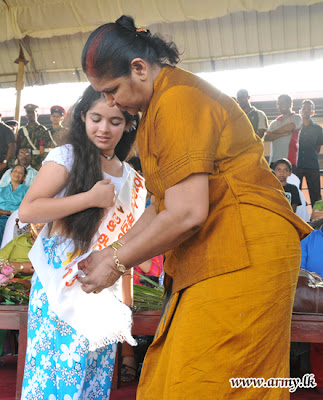 Sri Lanka Army Avurudu Kumariya - Aurudu kumariya - අවුරුදු කුමරිය