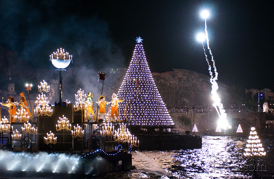 Disney International Parks: Tokyo DisneySea - Candlelight Reflections ...