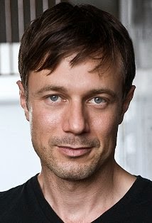 Twin Opinions: BATTLE OF THE BOOK BOYFRIENDS Round 1