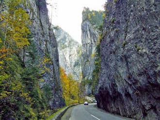 Amazing Romania: BICAZ CANYON